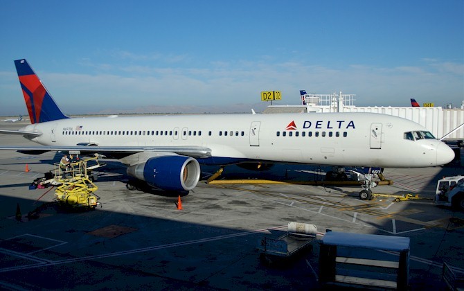Akcie Delta Airlines posilují o 13 % po silnějších než odhadovaných ...