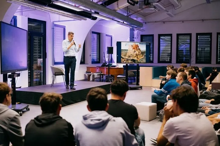 Inovujeme Next Level: Čtyři pilíře budoucnosti spojily v Plzni experty ...