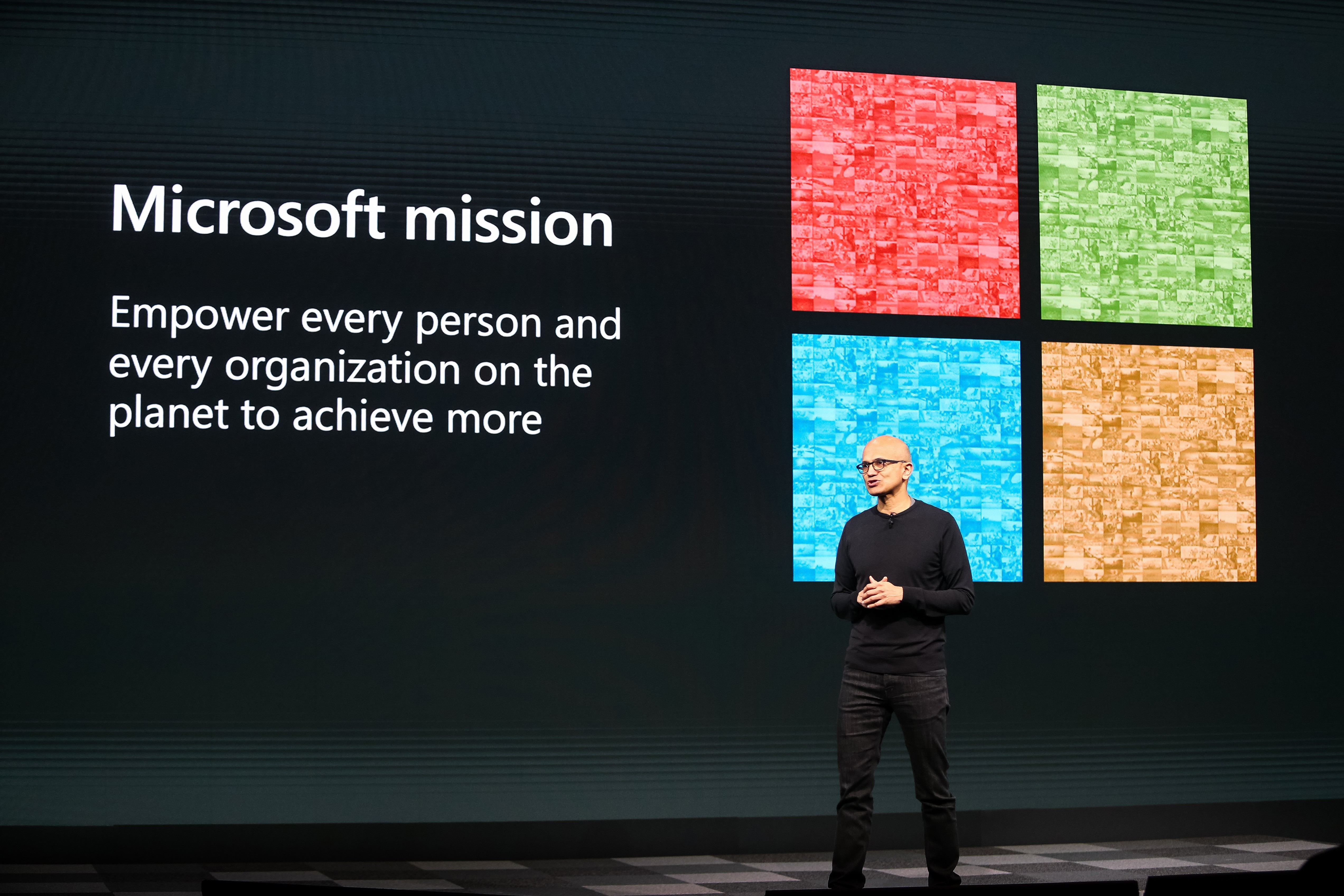 Výsledky s Tomášem Vrankou: Microsoft klesá o 7 %, backlog na úrovni ...